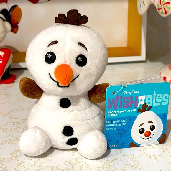 Disney | Toys | Disney Parks Olaf Frozen Ever After Series Wishables ...